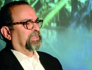 El videoartista americano Alberto Rey dona varias piezas al Meiac | Hoy